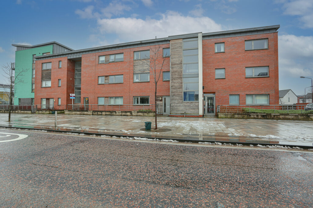 Drip Road, Stirling, FK8 - Halliday Homes