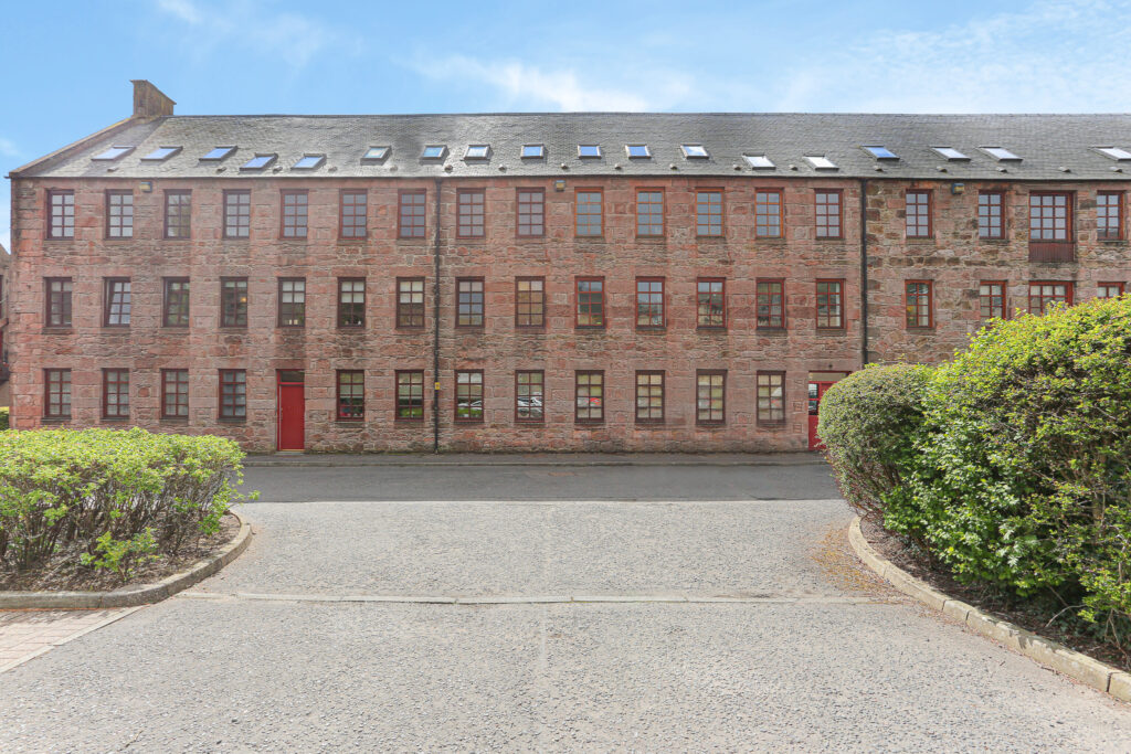 Weavers Way, Tillicoultry, FK13 - Halliday Homes