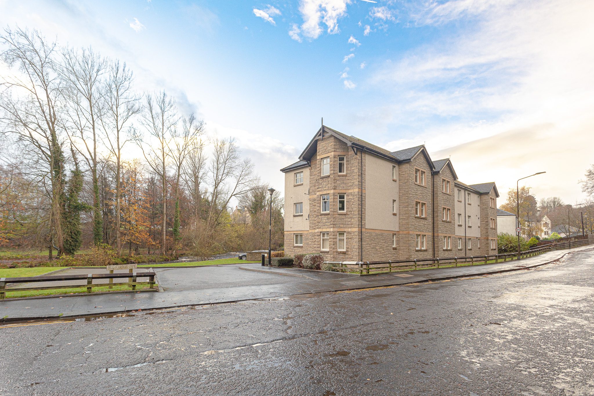 Mill of Airthrey Court, Bridge of Allan, FK9 - Halliday Homes