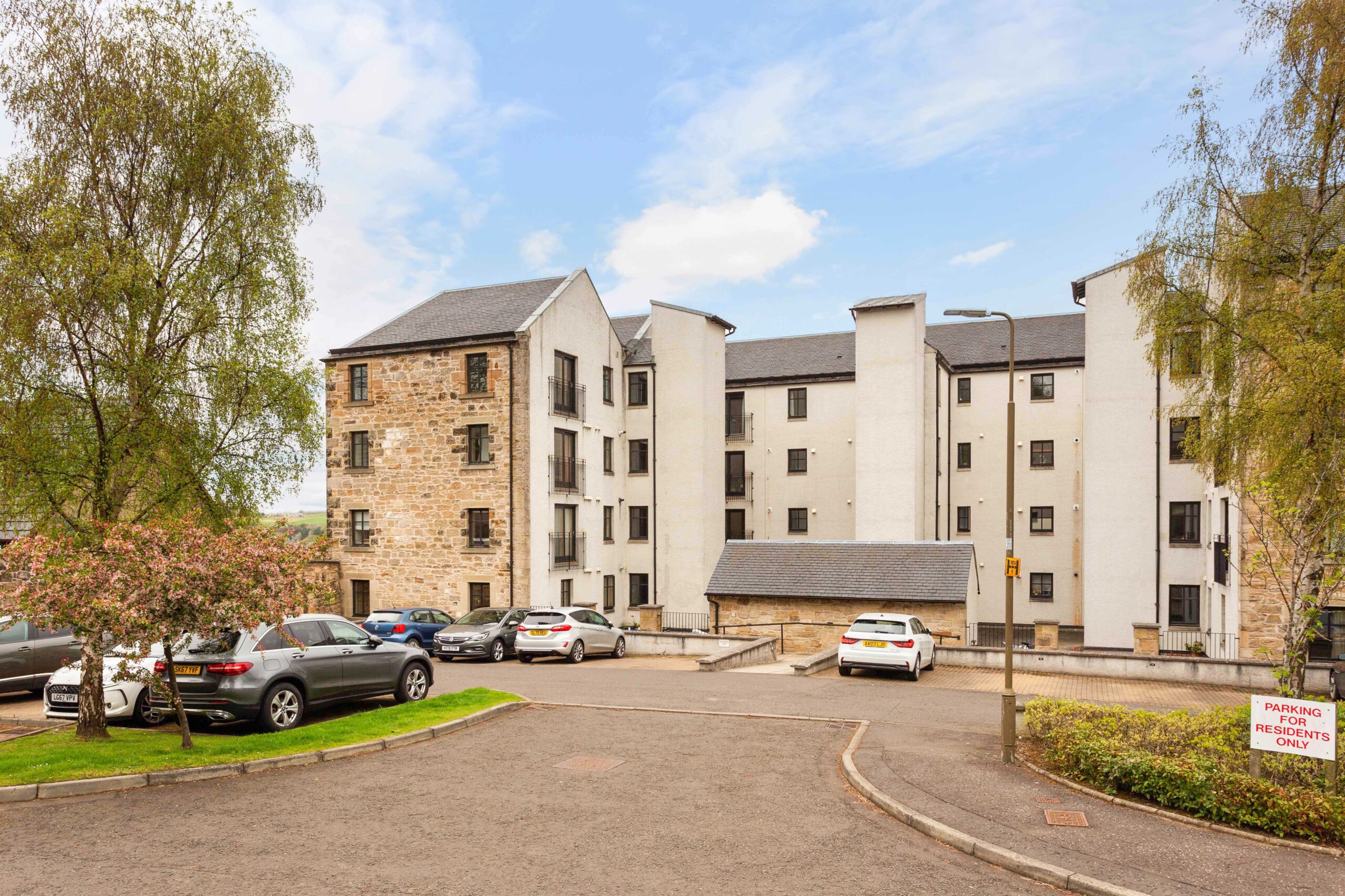 St Magdalenes, Linlithgow, EH49 - Halliday Homes