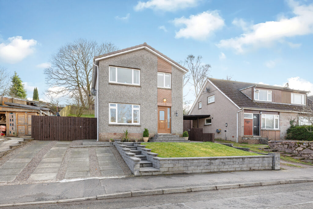 Strathmore Avenue, Dunblane, FK15 - Halliday Homes
