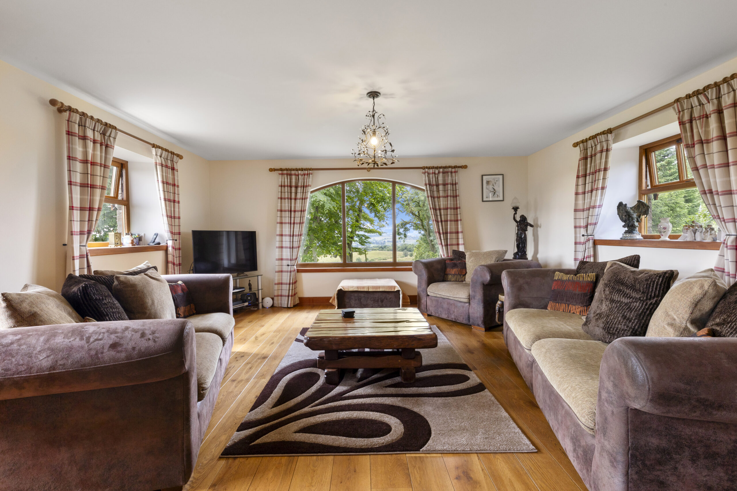 Wester Banknock Farm, Denny, Stirlingshire, FK6 - Halliday Homes