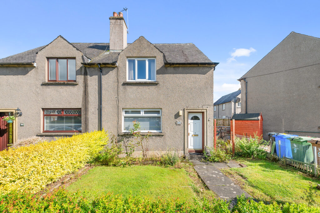 Whins Road, Stirling, FK7 - Halliday Homes