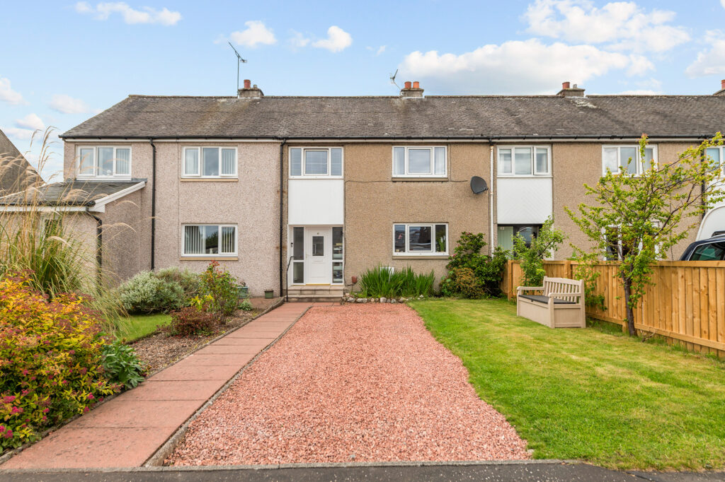 Castleview Drive, Bridge of Allan, FK9 - Halliday Homes