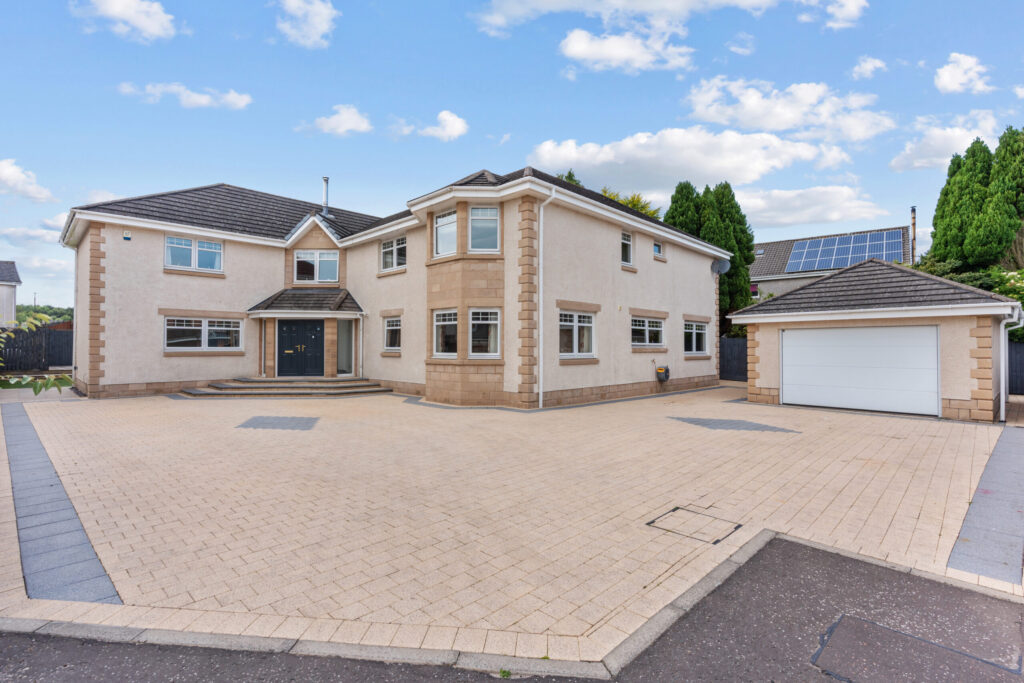 Marshall Drive, Falkirk, FK1 - Halliday Homes
